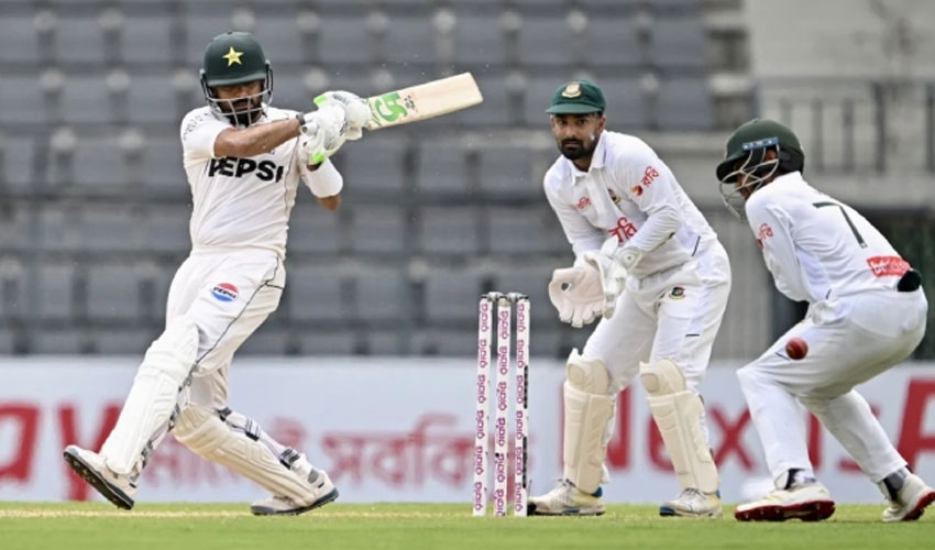 Sylhet Test: Bangladesh lead by 46 after Pakistan collapse | SAMAA TV
